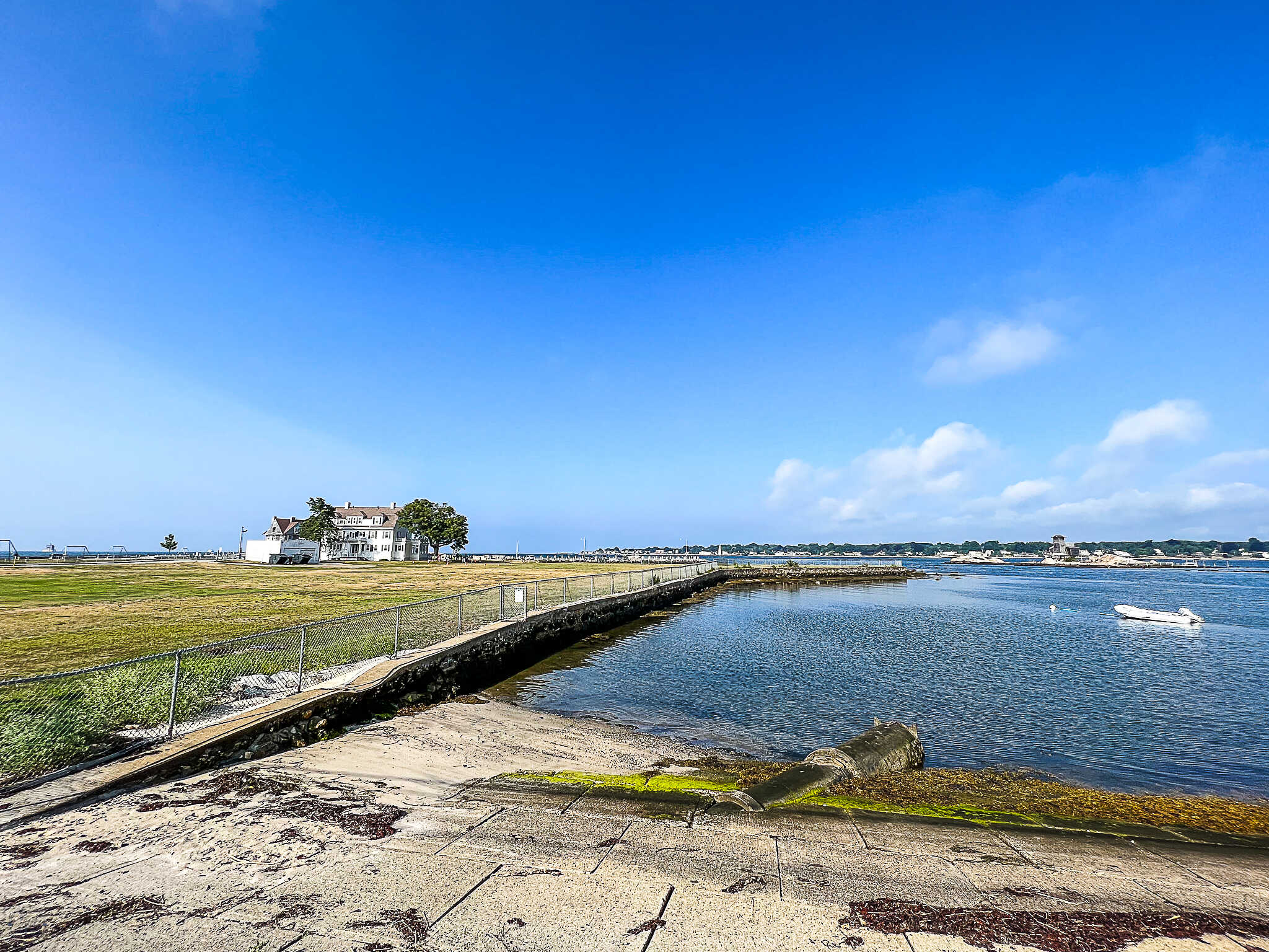 The 13+ Best Beaches In New London, Connecticut — The Purposely Lost