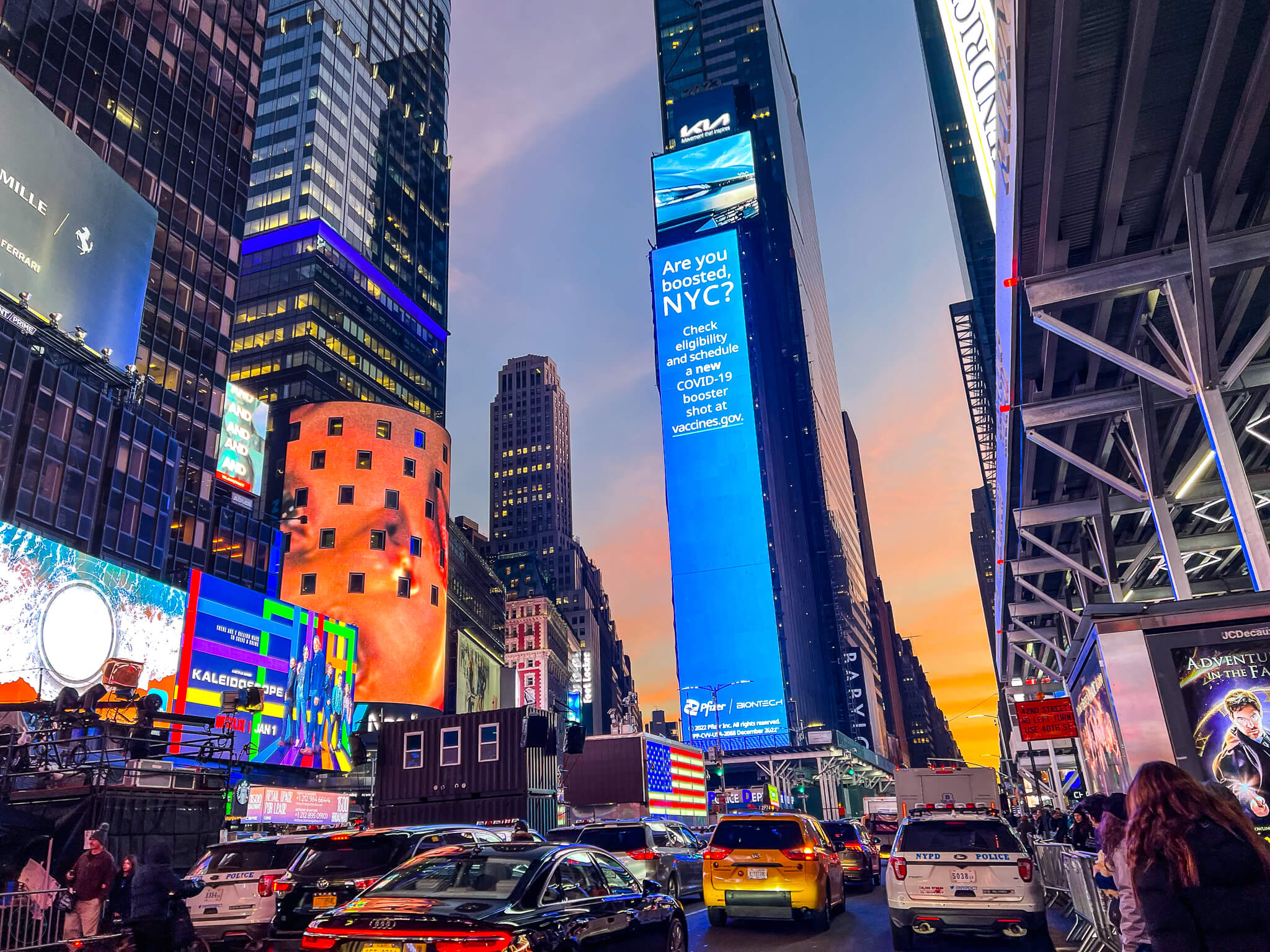 Top 13+ Luxury Limo Tours Of New York City — The Purposely Lost